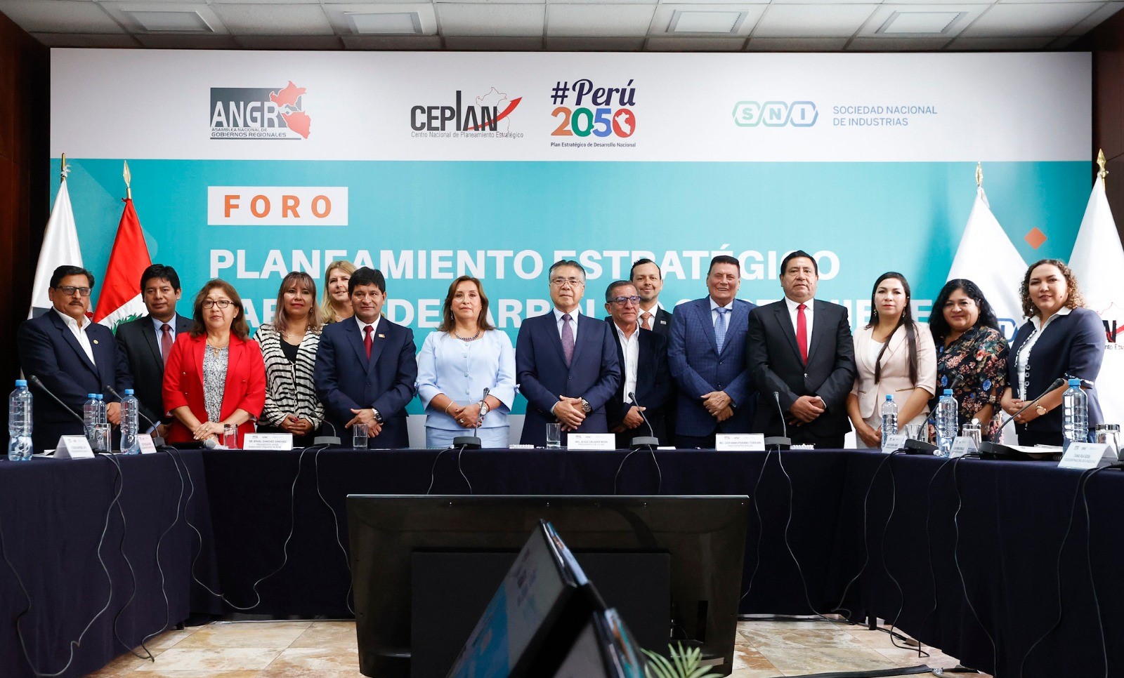 SNI, ANGR y CEPLAN promueven inversiones productivas en el Foro: “Planeamiento Estratégico para ...